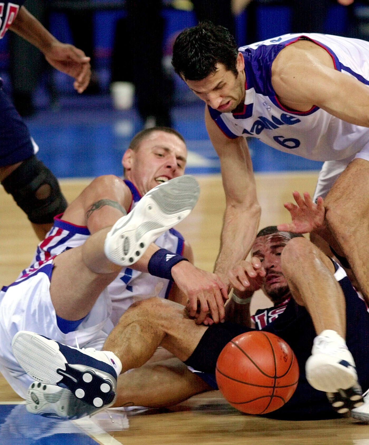 francais-cyril-julian-antoine-rigaudeau-match-contre-usa-jo-sydney-25 ...